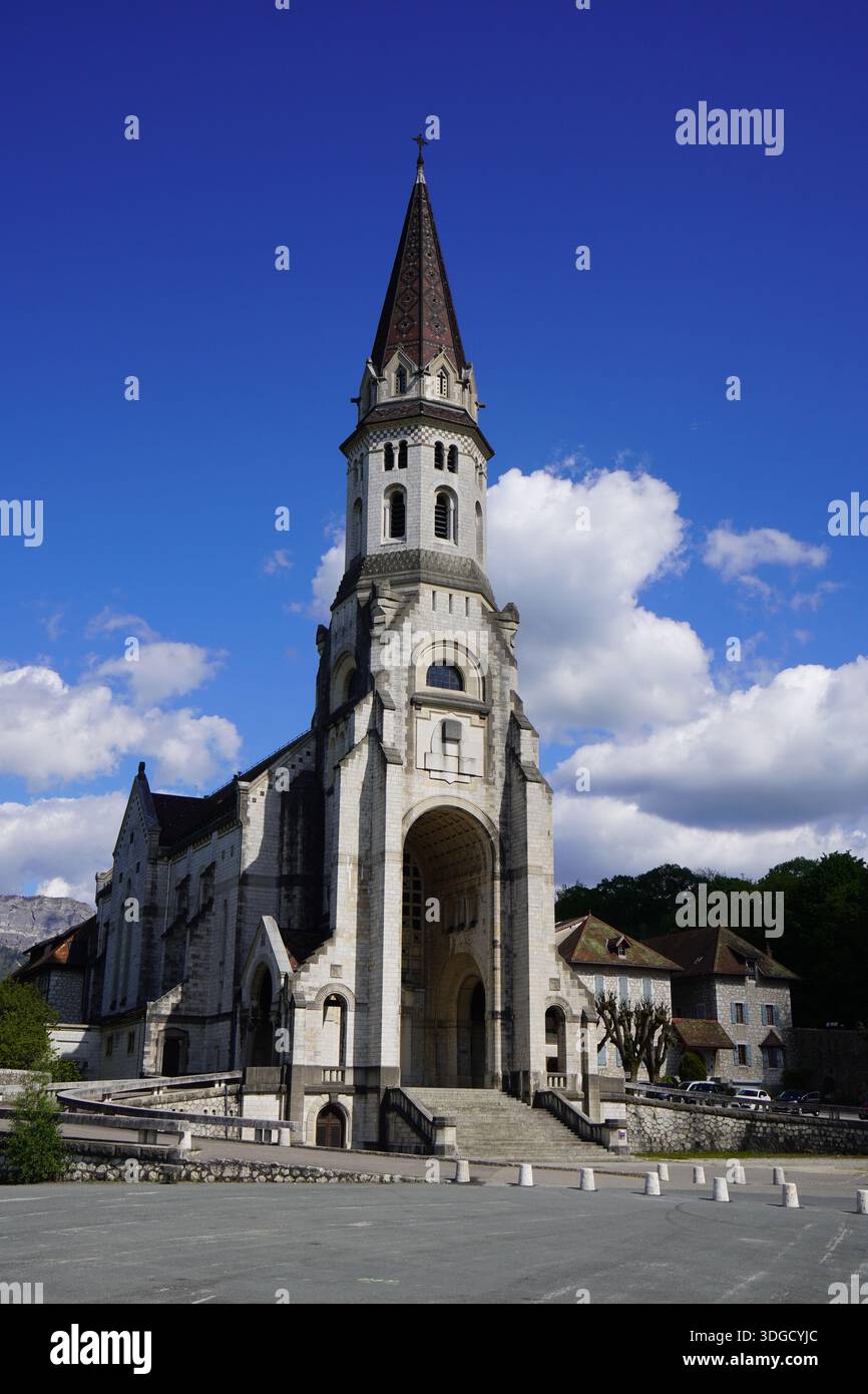 Basilique de la visitation dannecy hi-res stock photography and images ...