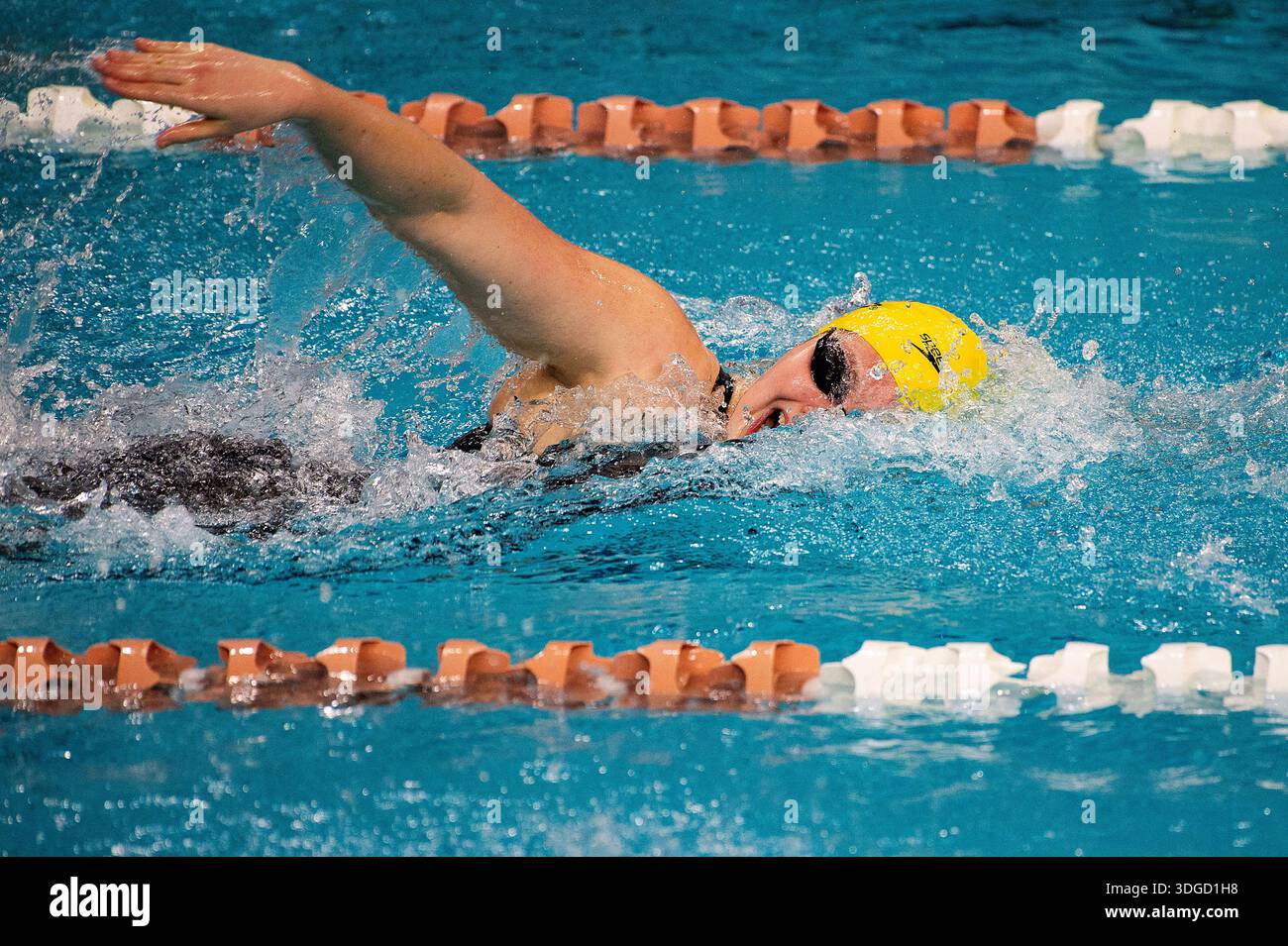 January 16, 2026: Claire Weinstein competing in the womenÕs 200 LC ...