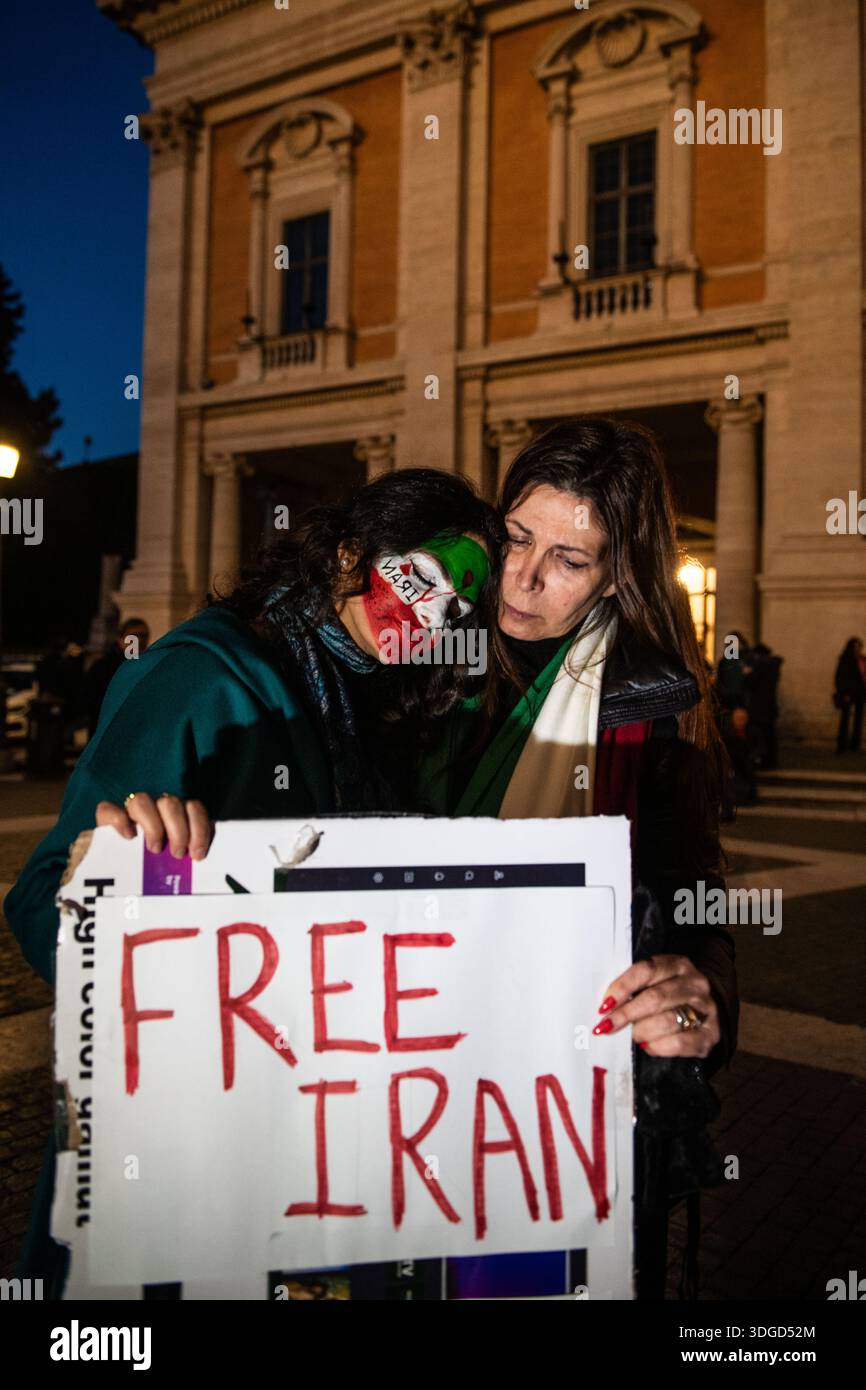 Rome, Abruzzo, Italy. 16th Jan, 2026. hundreds of people, including ...