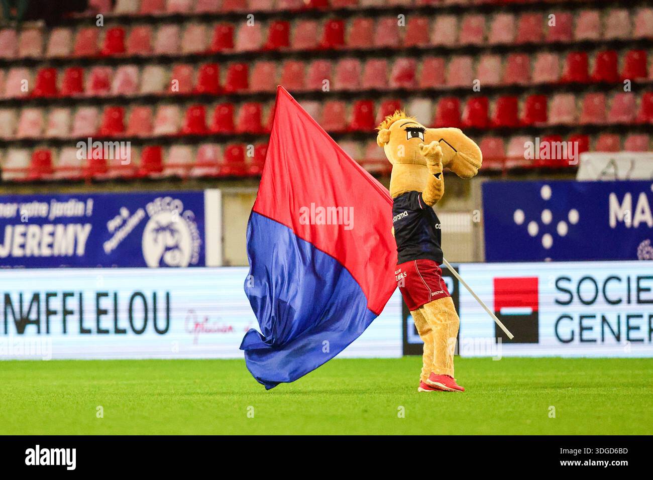 Mascotte during the Pro D2 match between Beziers and Aurillac at Stade ...