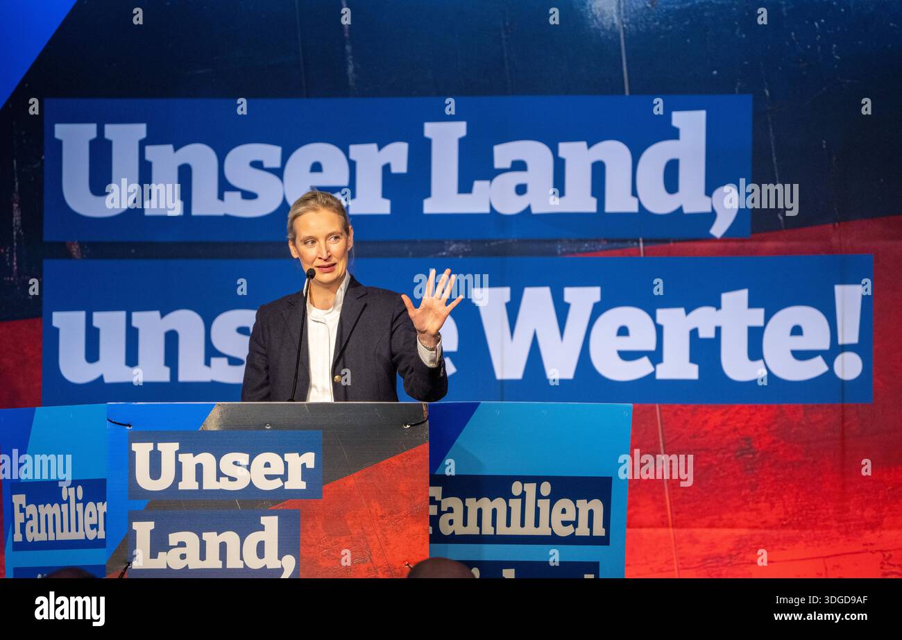 Idar Oberstein, Germany. 16th Jan, 2026. The federal chairman of the ...