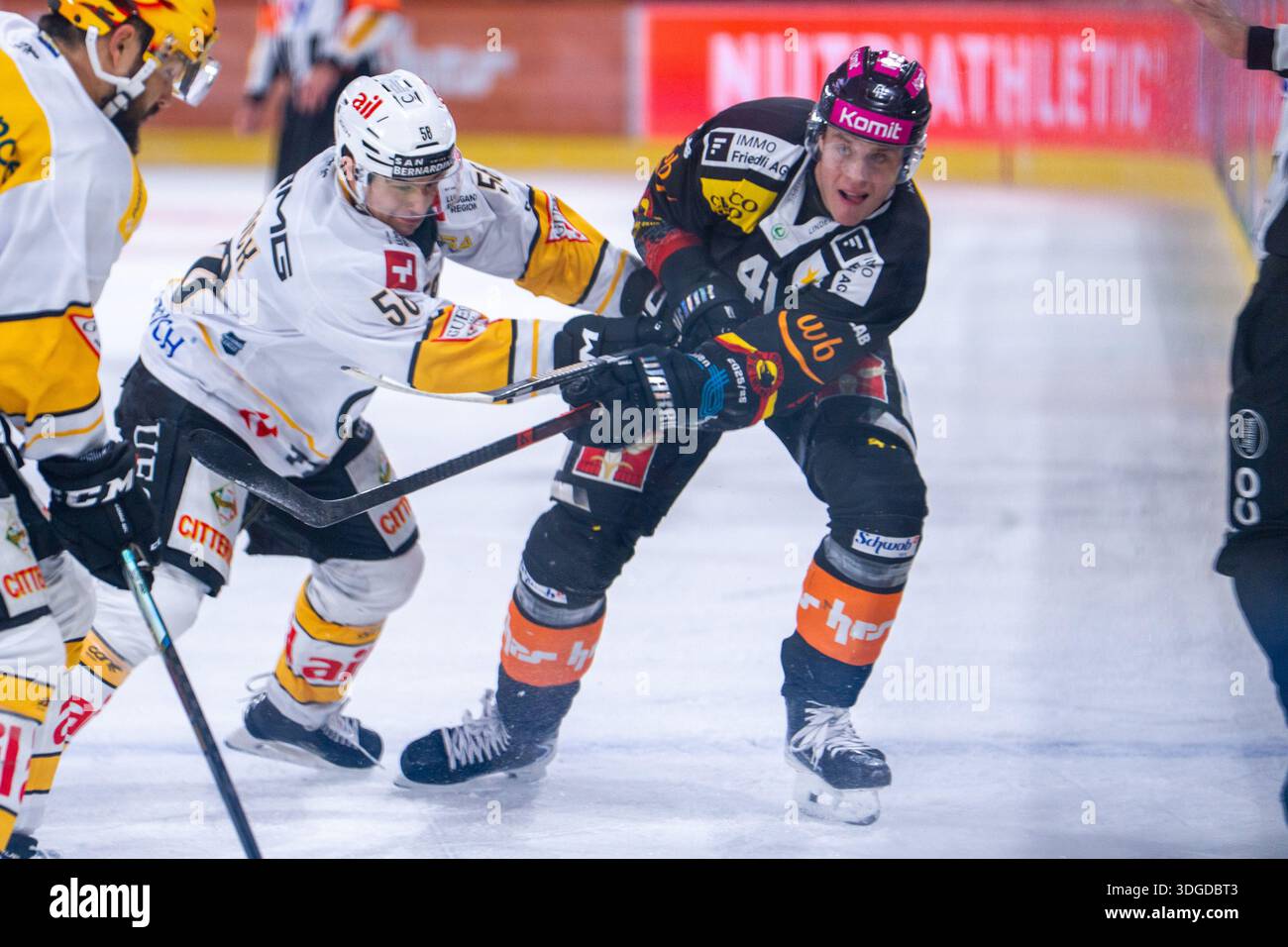 16/01/2026, Bern, PostFinance Arena, NL: SC Bern - HC Lugano, #41 Simon ...