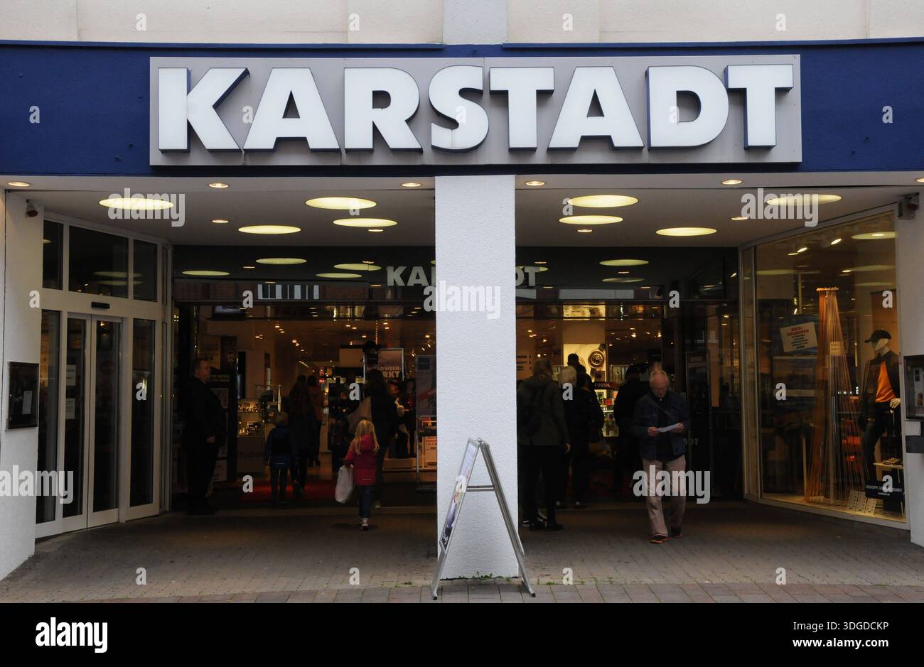 Flensburg/Schleswig-Holstein/Germany. 05. October 2018..Karstadt mega ...