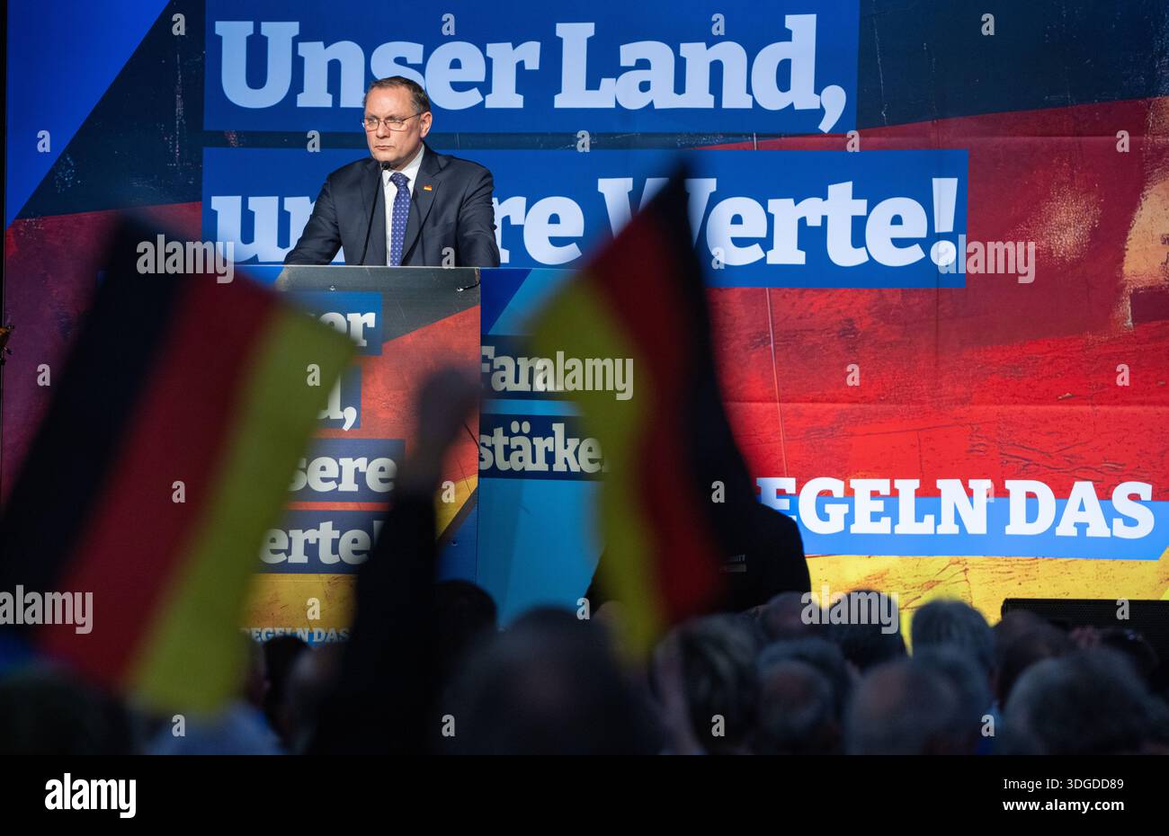 Idar Oberstein, Germany. 16th Jan, 2026. The federal chairman of the ...