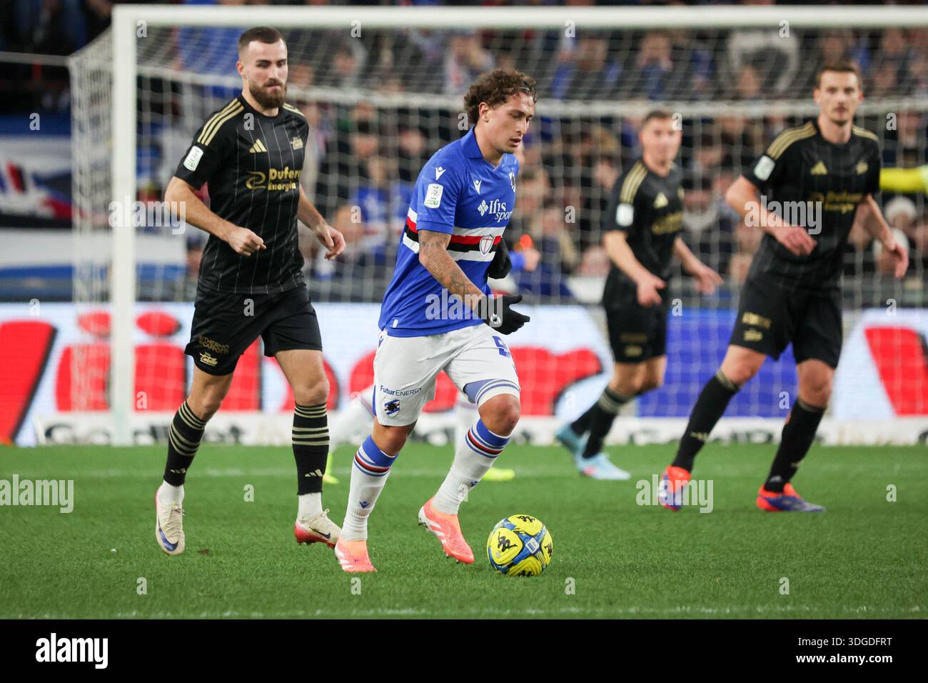 Genoa, Italy. 16th Jan, 2026. Serie B, Day 20, Stadio Ferraris, Genova ...