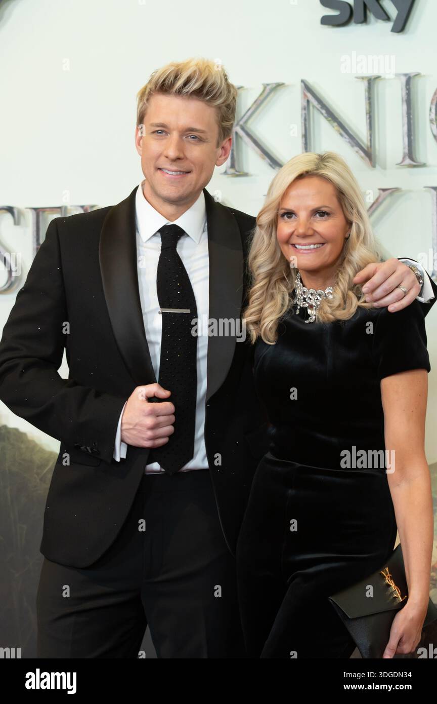 Jonathan ansells wife hi-res stock photography and images - Alamy