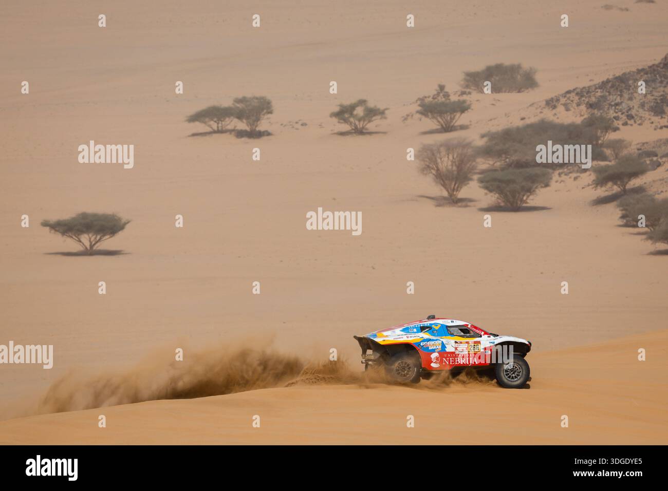 Al Henakiyah, Saudi Arabia. 16th Jan, 2026. 2026 Dakar Rally, Stage ...