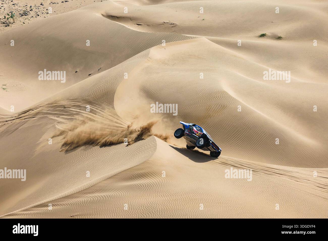 Al Henakiyah, Saudi Arabia. 16th Jan, 2026. 2026 Dakar Rally, Stage ...