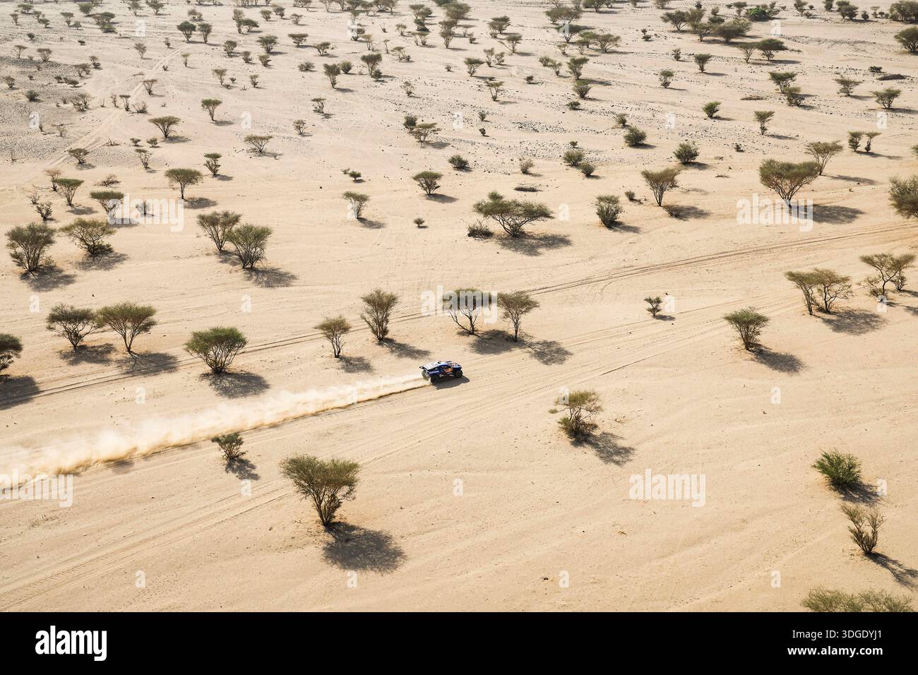 Al Henakiyah, Saudi Arabia. 16th Jan, 2026. 2026 Dakar Rally, Stage ...