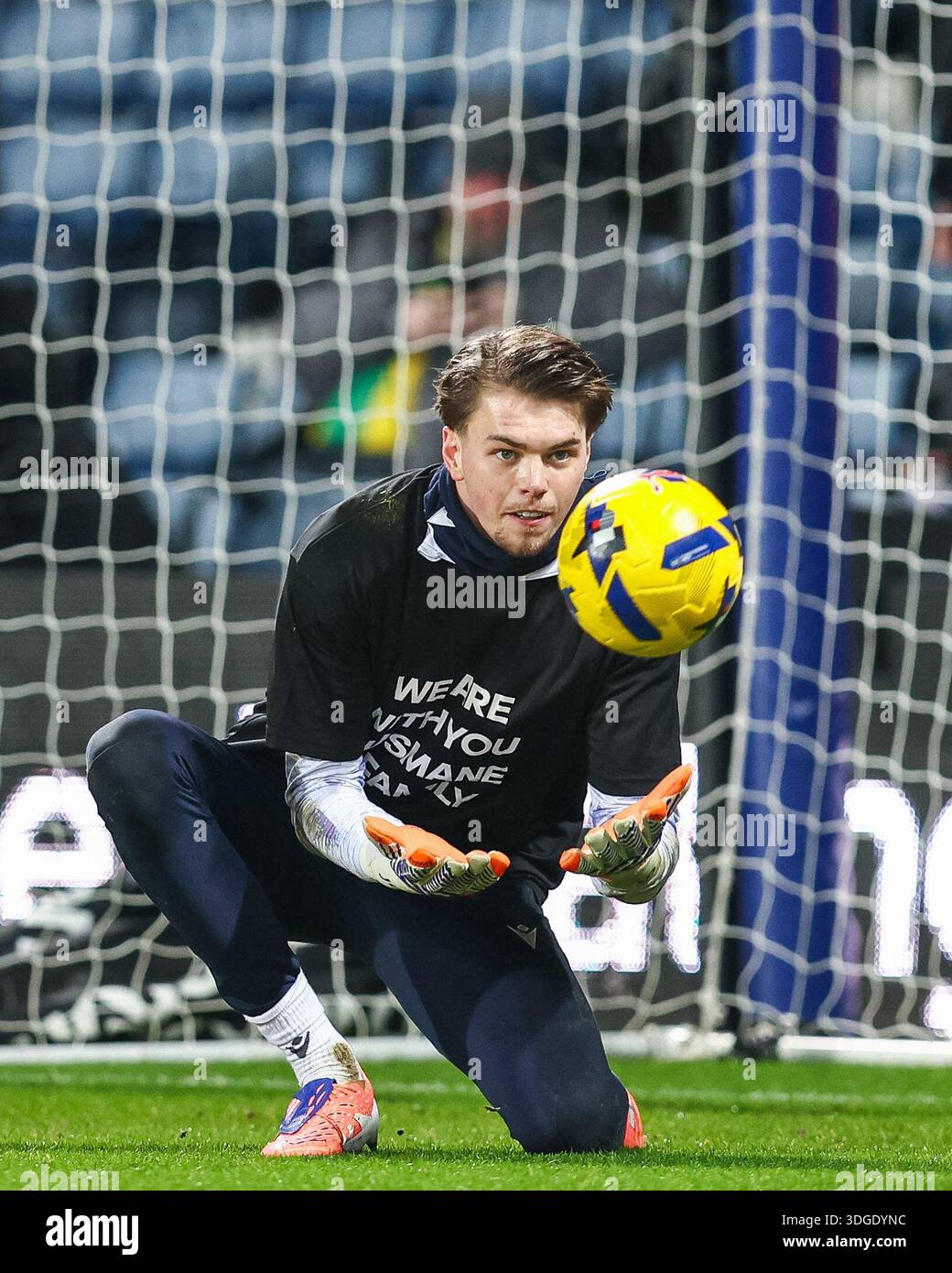 20, Josh Griffiths of West Bromwich Albion at warm up during the Sky ...