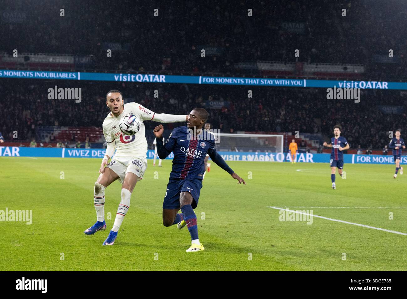 LOSC 8 Ethan Mbappe, Paris Saint-Germain's Portuguese defender #25 Nuno ...