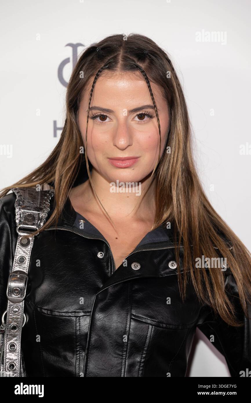 Los Angeles, USA. 15th Jan, 2026. Musical artist Natalie Jane attends ...