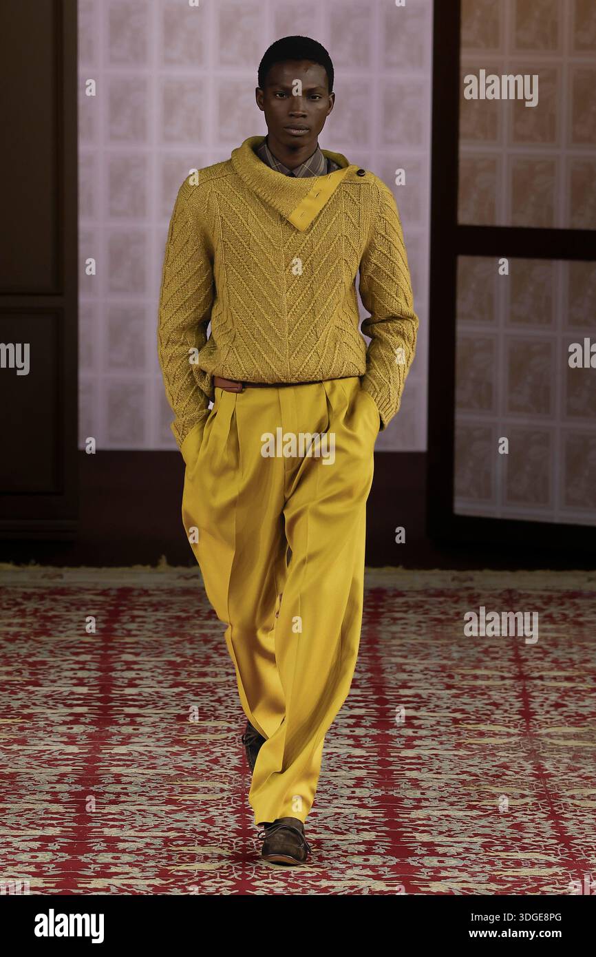 ZEGNA Menswear Fall-Winter 2026-27 runway during Paris Fashion Week ...