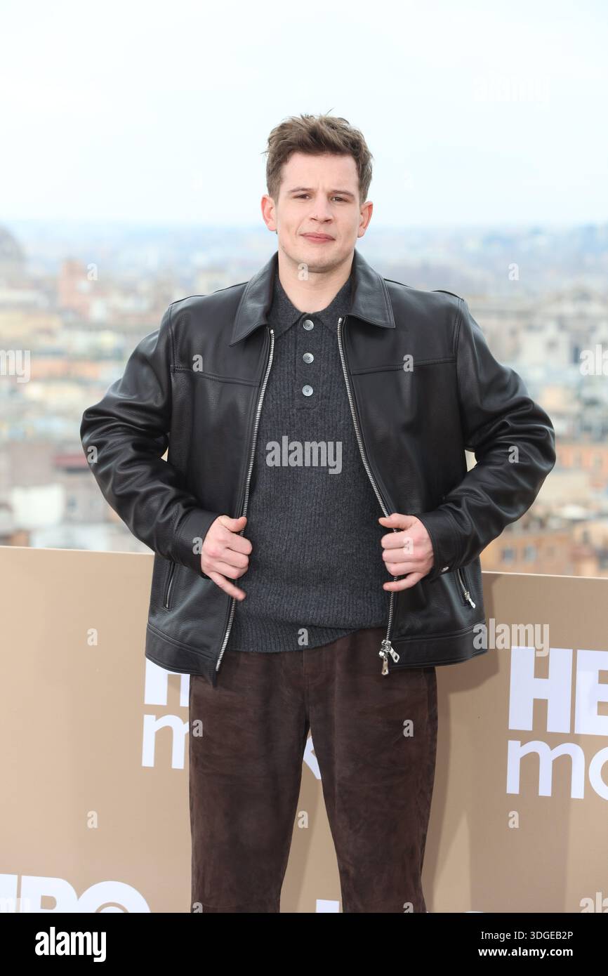 Shaun Thomas during the photocall and red carpet for the launching of ...