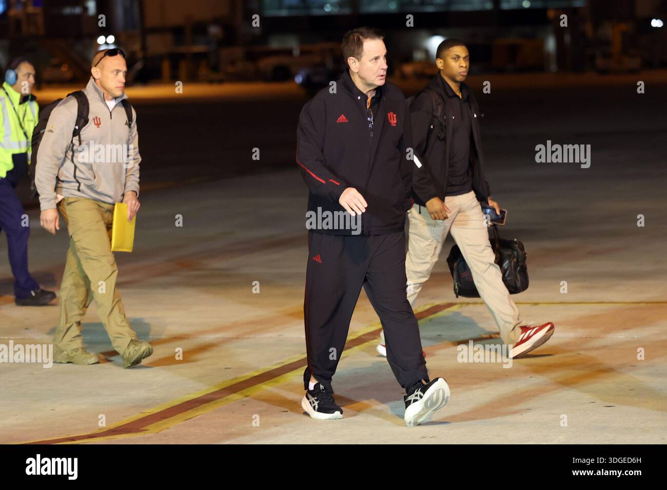 Miami, United States. 16th Jan, 2026. Indiana Hoosier's head coach Curt ...