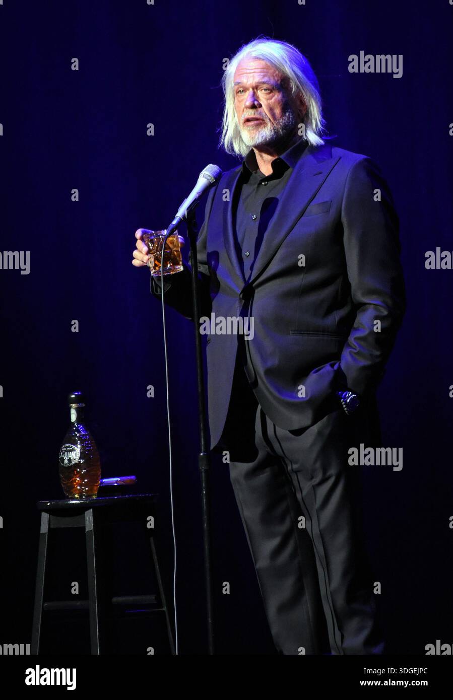 Ron White on stage for Ron White Stand-Up Comedy Performance, Fox ...