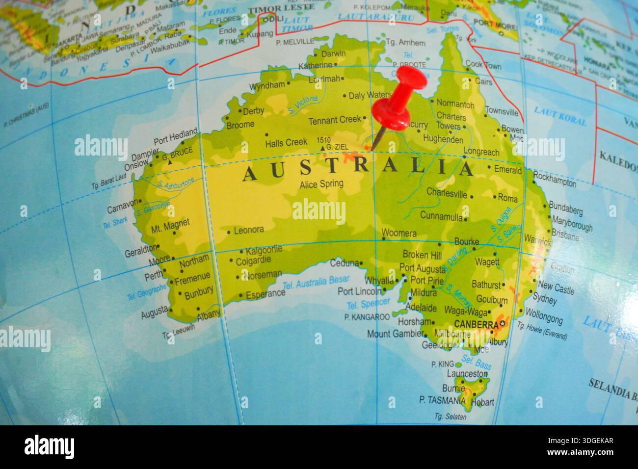 Australia country, in Australia continent, pinned with a red pin on the ...
