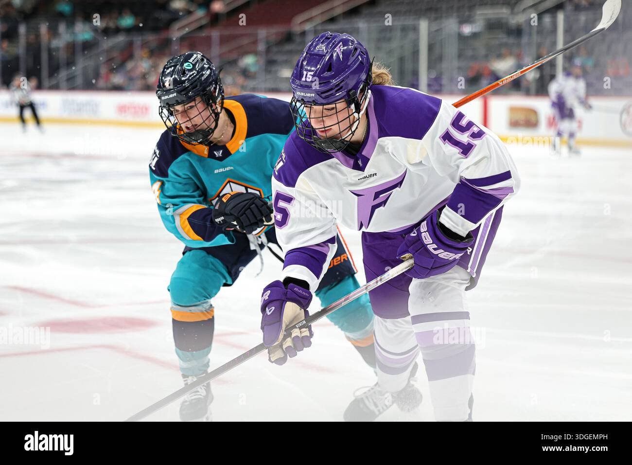 Newark, USA. 16th Jan, 2026. Minnesota Frost defender Brooke Becker (15 ...