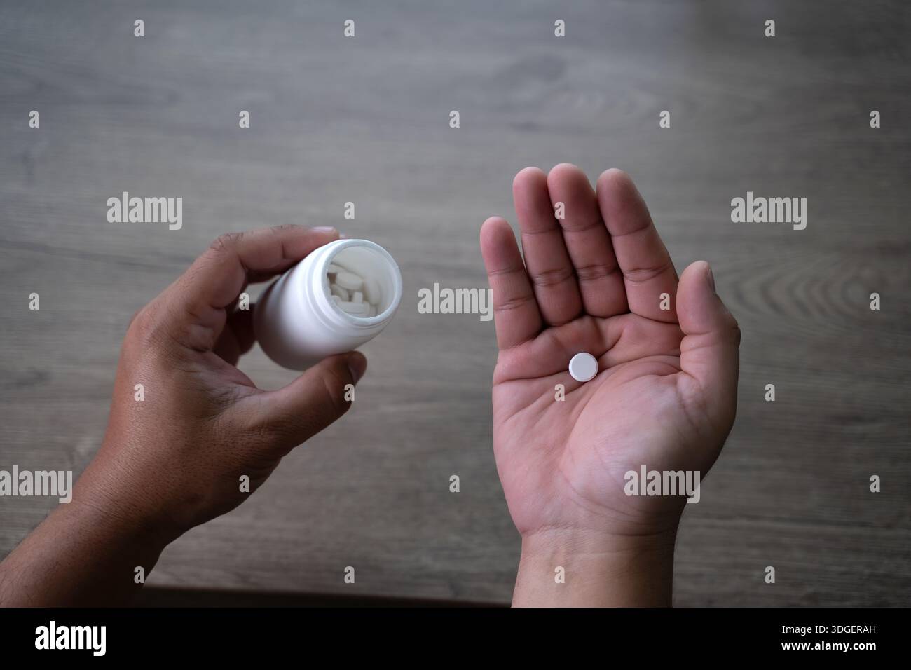 Responsible medication use hi-res stock photography and images - Alamy