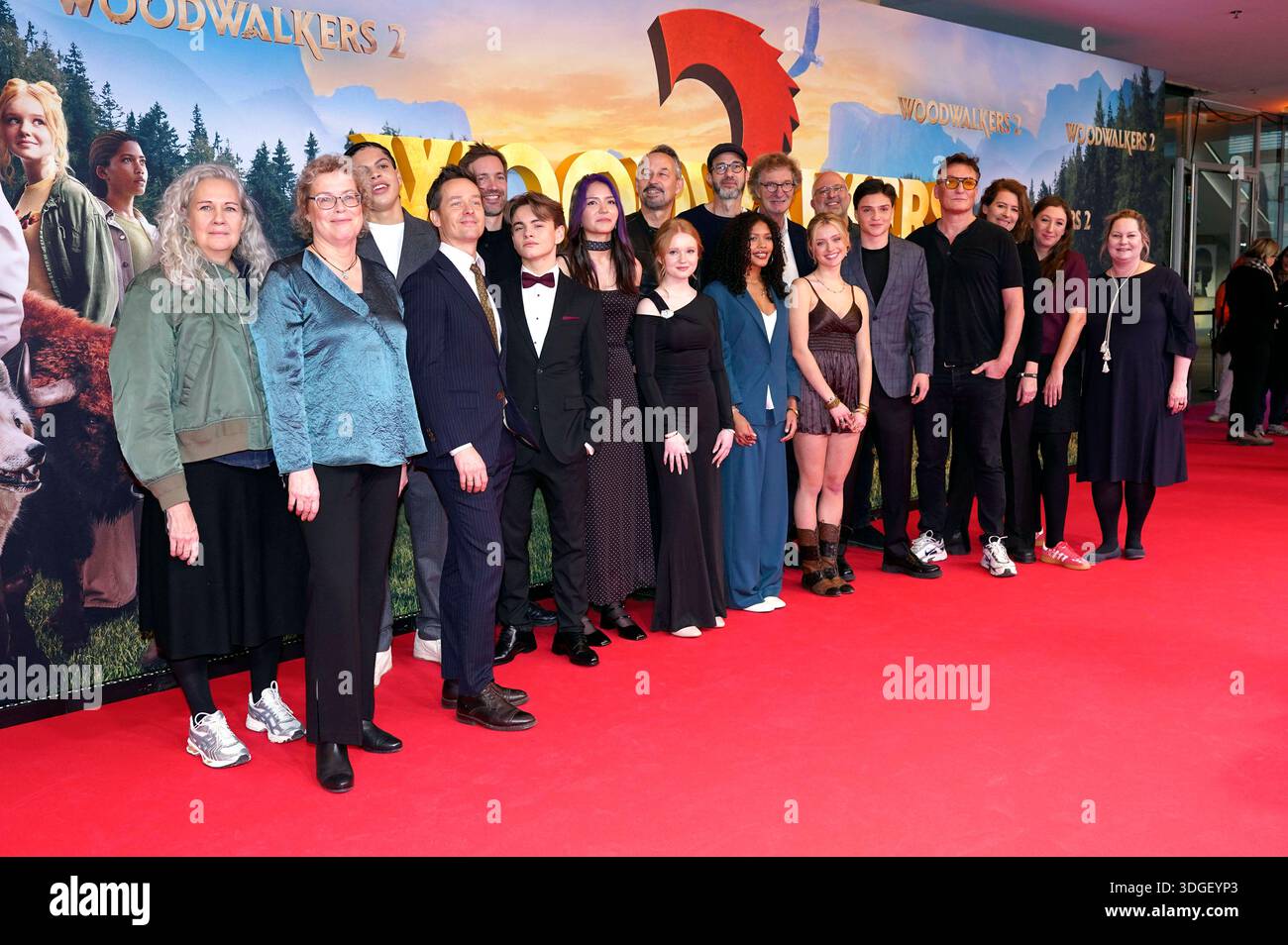 Tom Schilling, Emil Bloch, Emile Cherif, Lilli Falk, Johan von Ehrlich ...