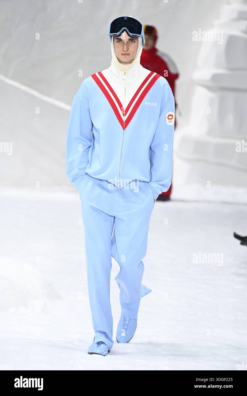 Milan, Italy. 16th Jan, 2026. Men's Fashion, Fall/Winter 2026 - Li-Ning fashion show. Pictured ...