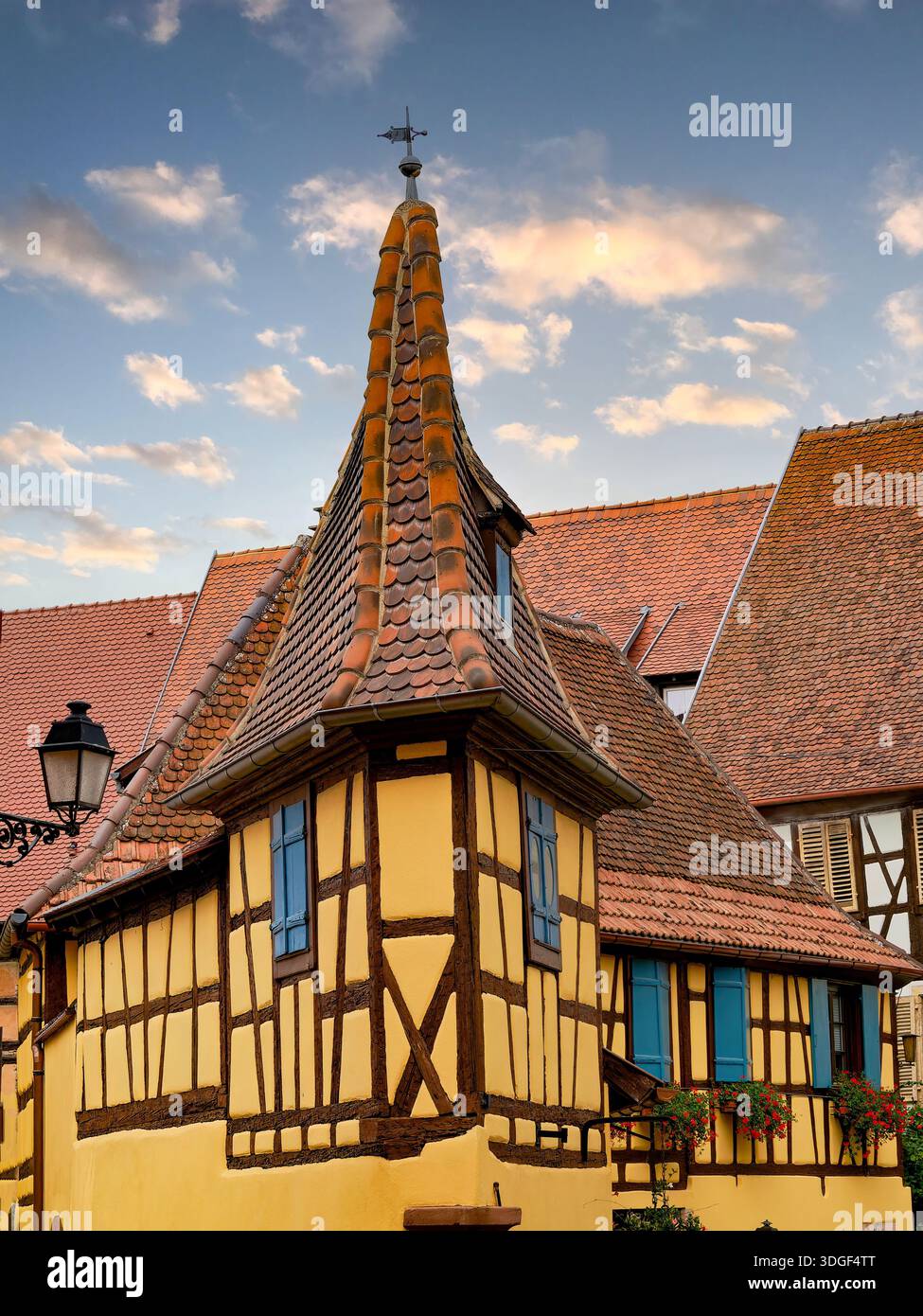 Medieval building roof detail timber hi-res stock photography and ...