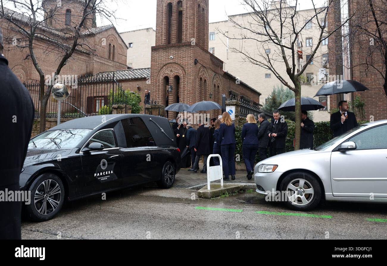 The mortal remains of Princess Irene of Greece arrive at the Greek ...