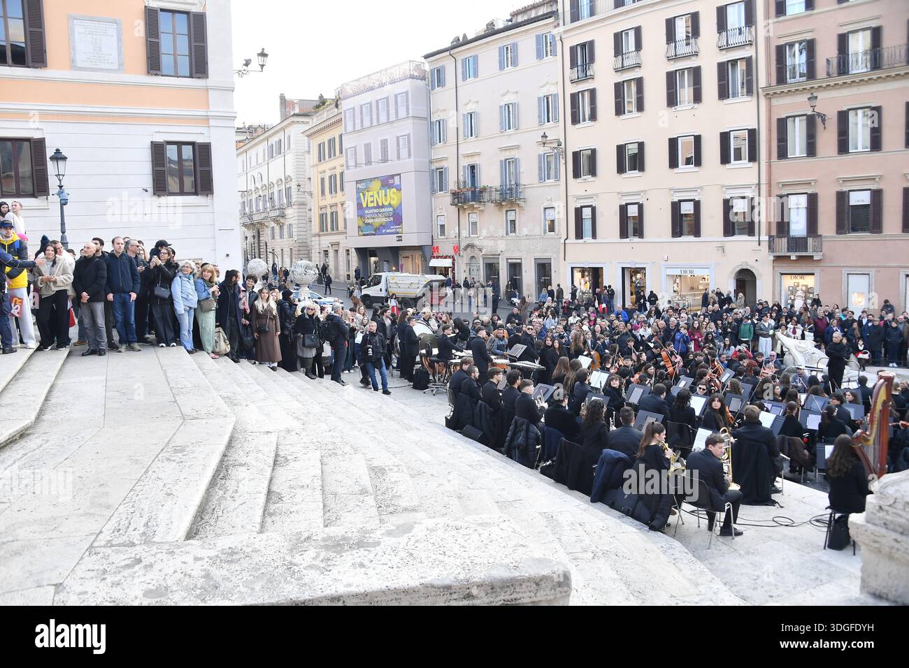 Rome, Italy. 16th Jan, 2026. Rome, Piazza di Spagna Carlo Conti on the ...