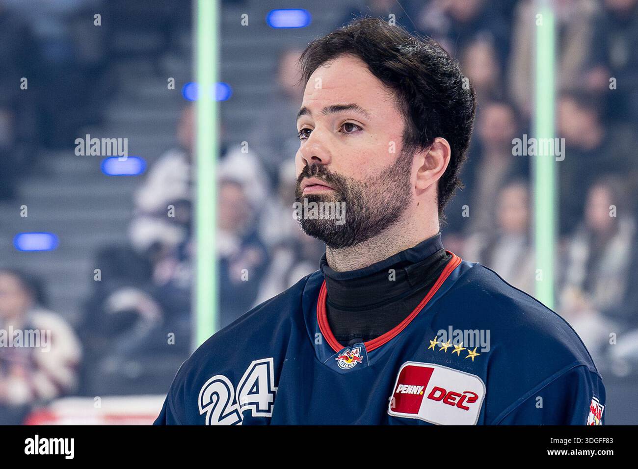 Ryan Murphy (EHC Red Bull Muenchen, #24) at the Starting Six / Portrait ...