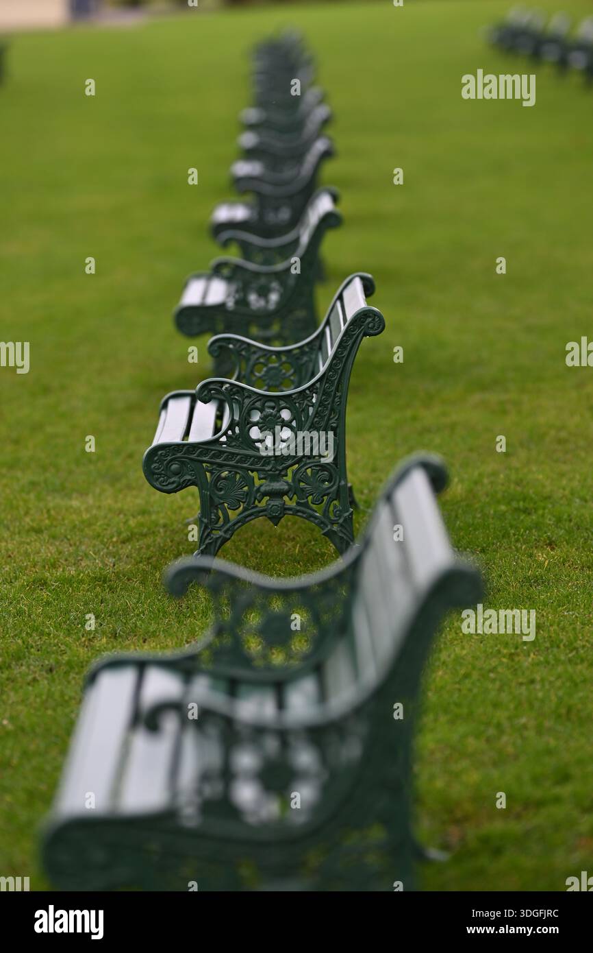 Ascot, UK. 17 January, 2026. A general view of the benches at Ascot ...