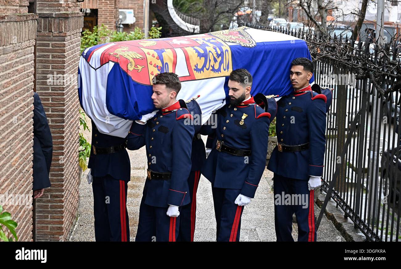 The mortal remains of Princess Irene of Greece arrive at the Greek ...