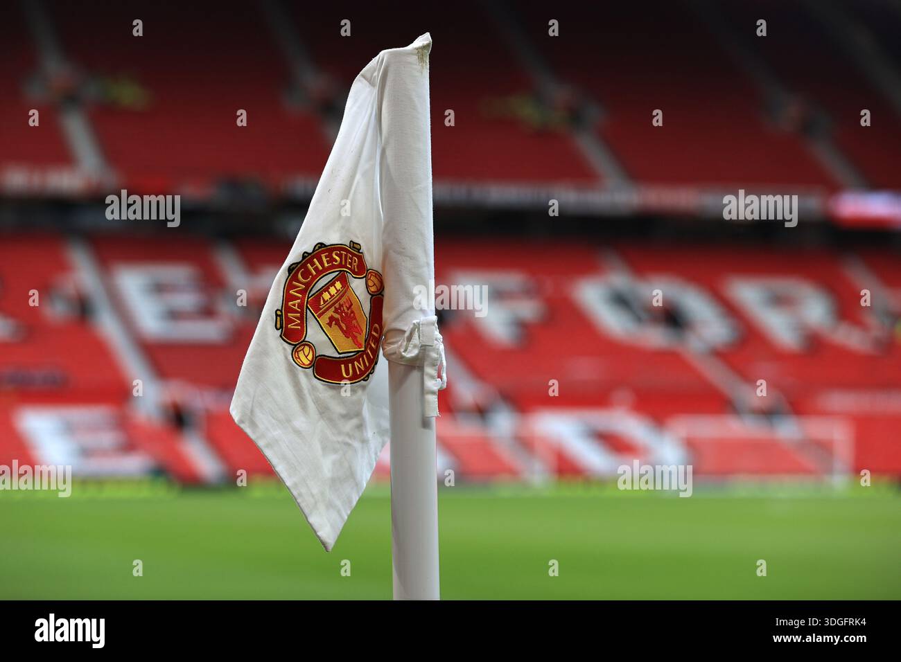 Old Trafford, Manchester, UK. 17th Jan, 2026. Premier League Football ...