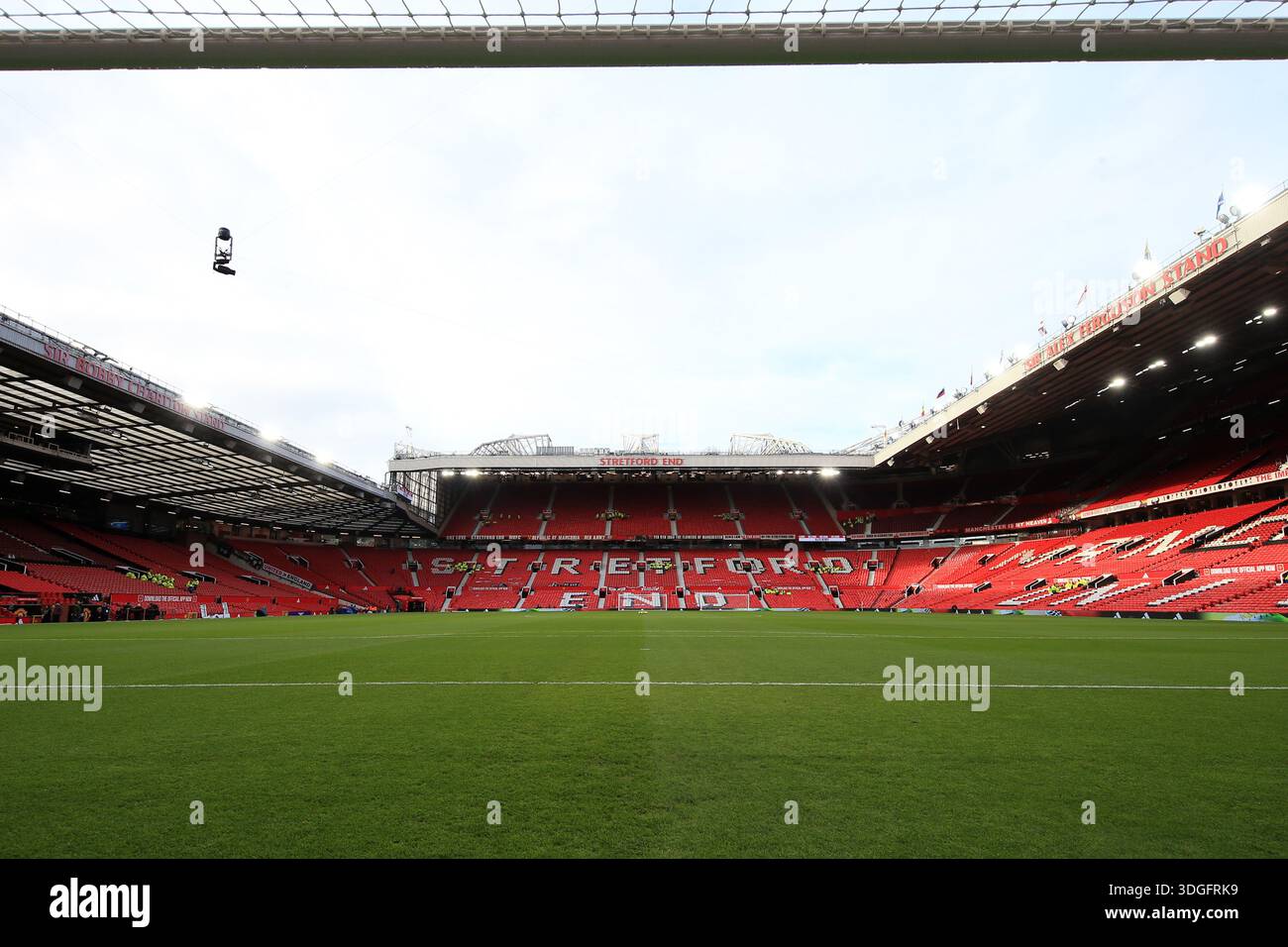 Old Trafford, Manchester, UK. 17th Jan, 2026. Premier League Football ...