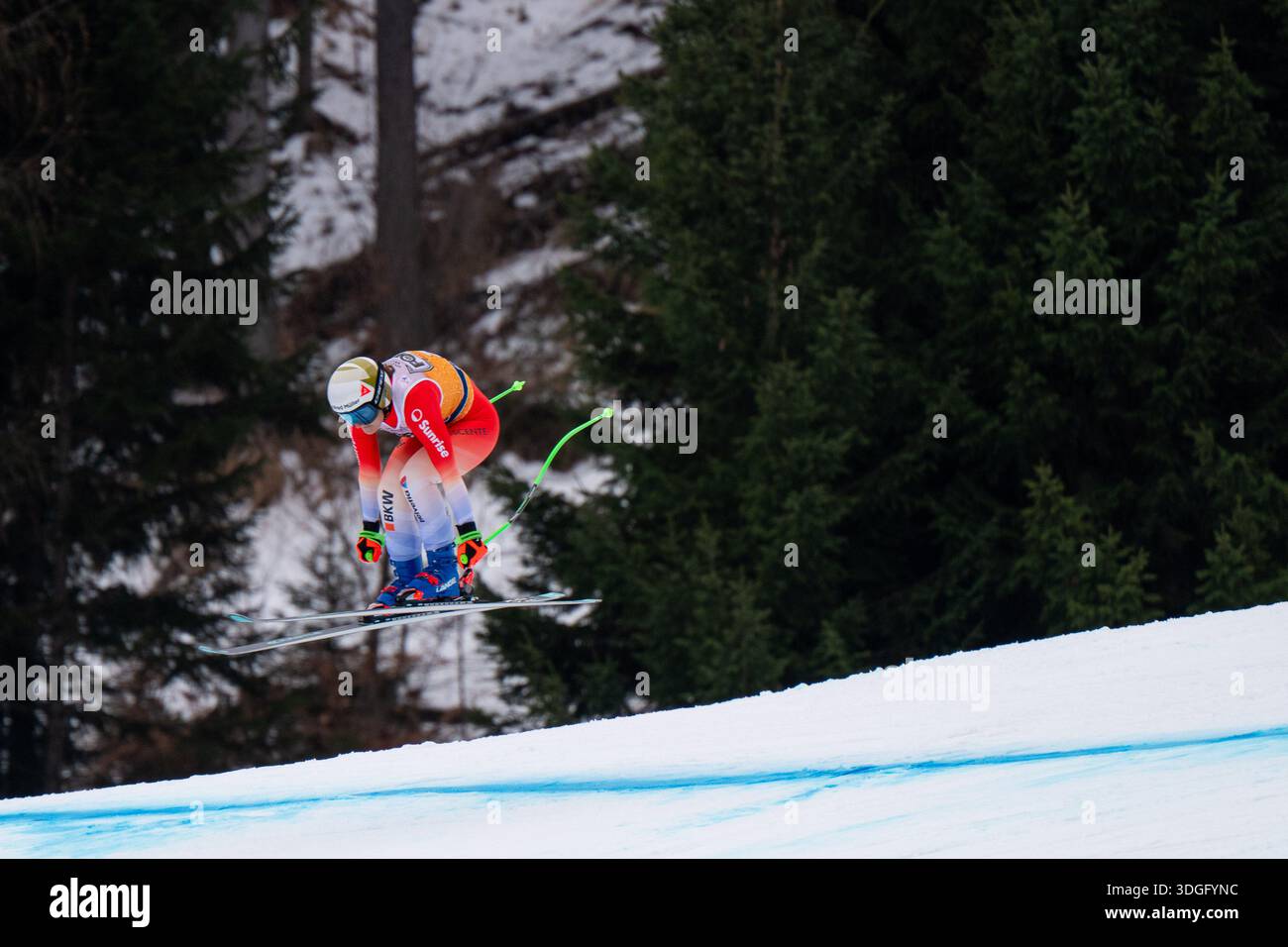 Tarvisio, Italy. 17th Jan, 2026. Priska Ming-Nufer (SUI) jumps on the ...
