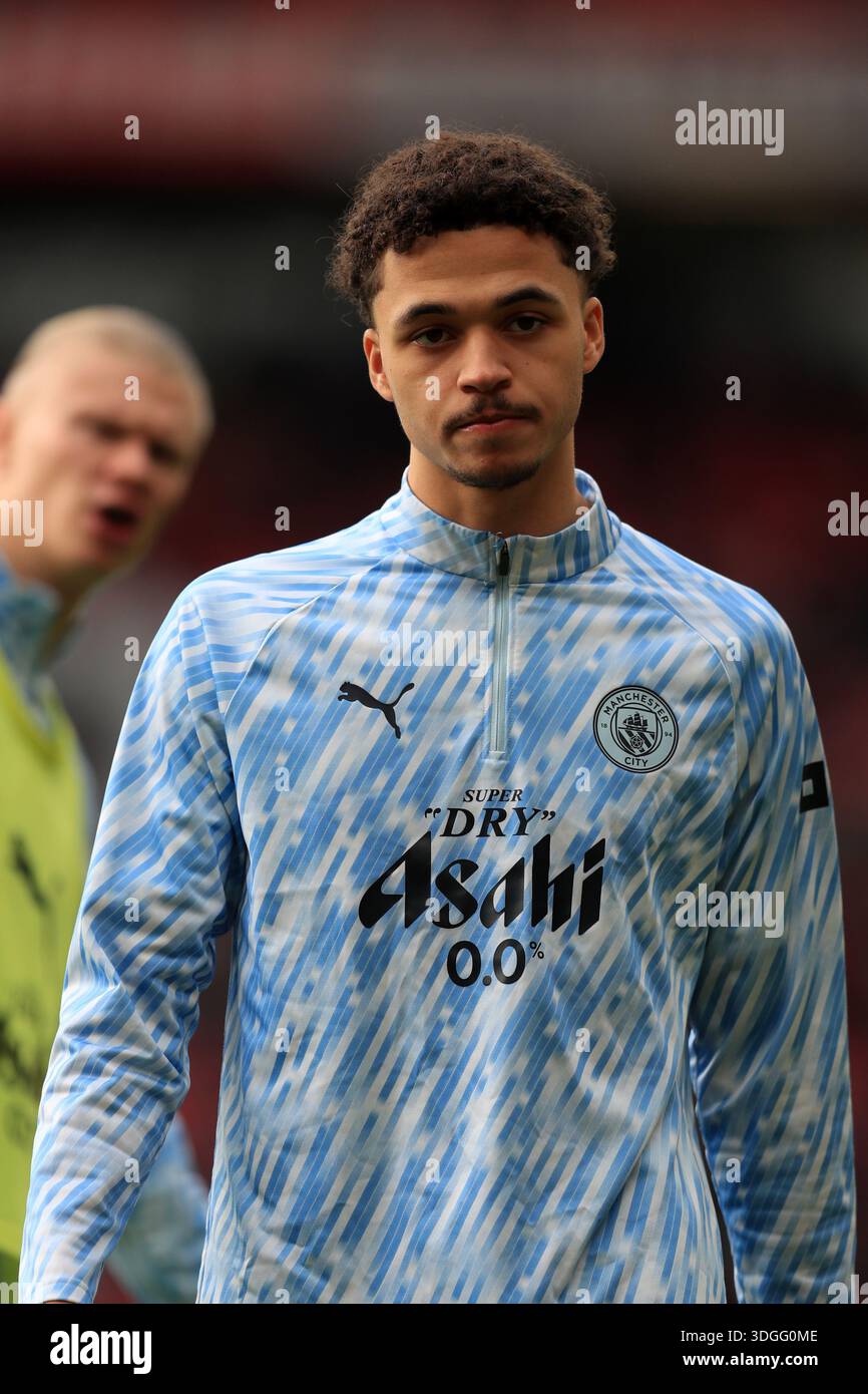 Old Trafford, Manchester, UK. 17th Jan, 2026. Premier League Football ...