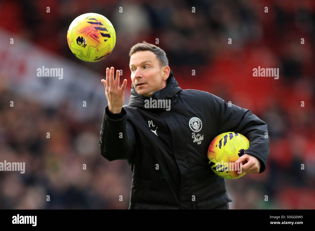 Old Trafford, Manchester, UK. 17th Jan, 2026. Premier League Football ...
