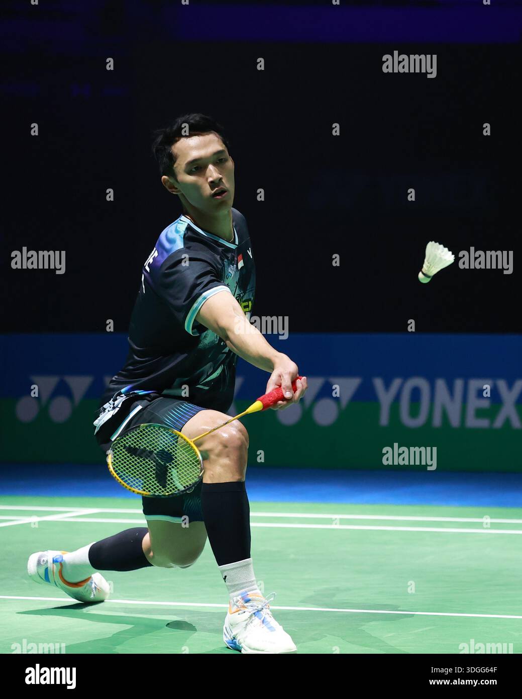Jonatan CHRISTIE of Indonesia vs. LOH Kean Yew of Singapore during Men ...