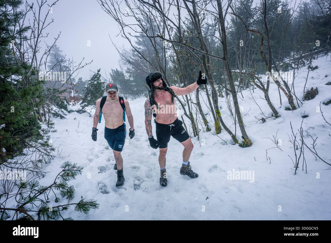 Liberec, Czech Republic. 17th Jan, 2026. Thirty-seven hardy souls set ...