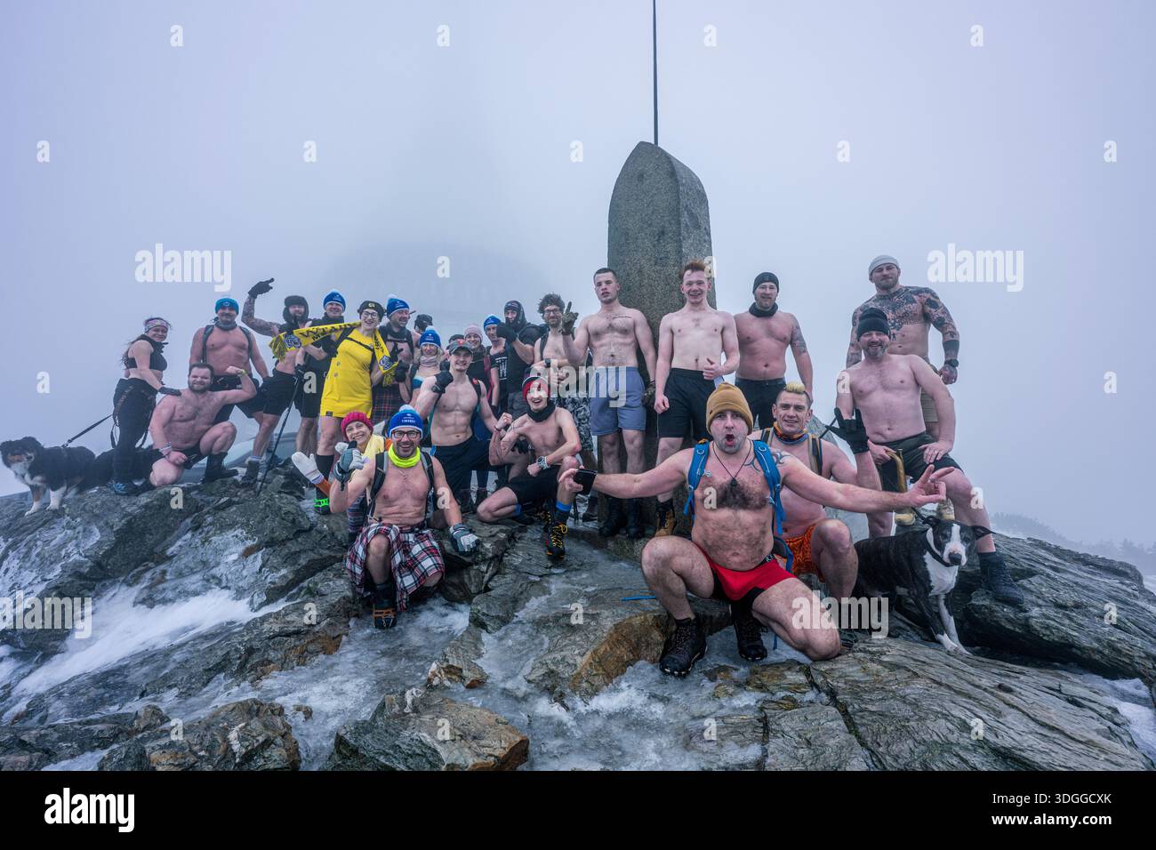 Liberec, Czech Republic. 17th Jan, 2026. Thirty-seven hardy souls set ...