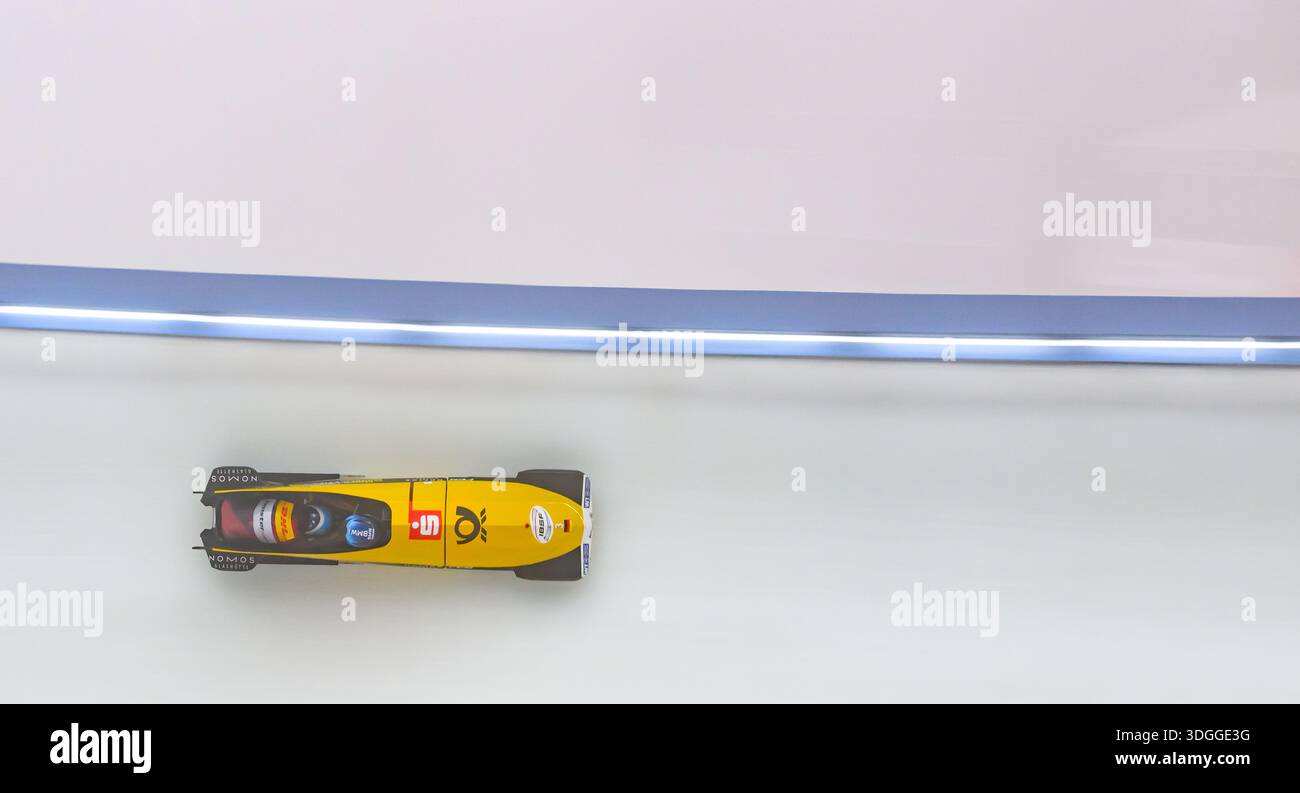 Altenberg, Germany. 17th Jan, 2026. Bobsleigh: World Cup, two-man ...