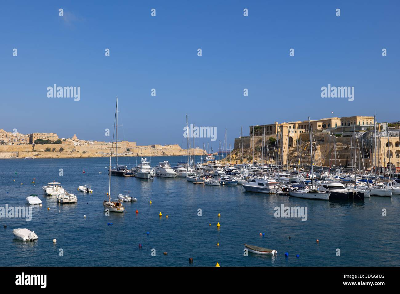 Kalkara village and marina in the Grand Harbour on Malta island ...