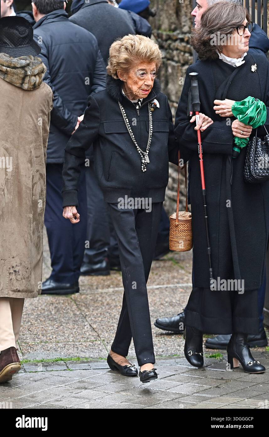 Piru Urquijo leaves the Greek Orthodox Cathedral of Saint Andrew and ...