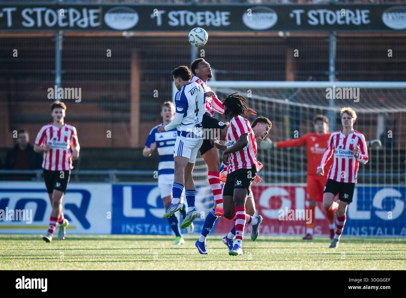 Spakenburg - Cody Claver of S.V. Spakenburg, Quincy Hoeve of Jong ...