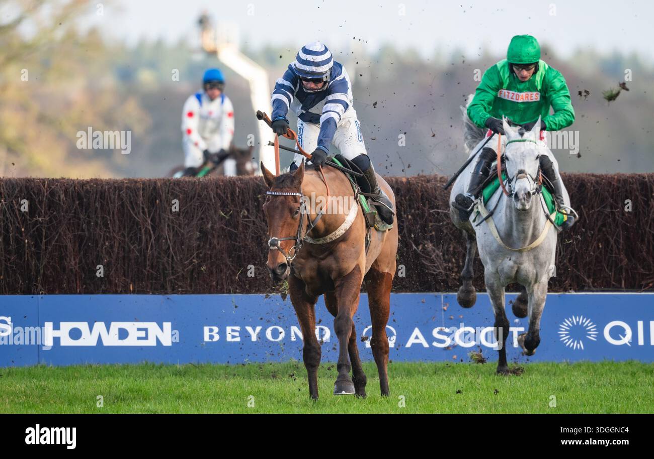 Ascot, UK, Saturday 17th January 2026; Vincenzo and jockey Dylan ...