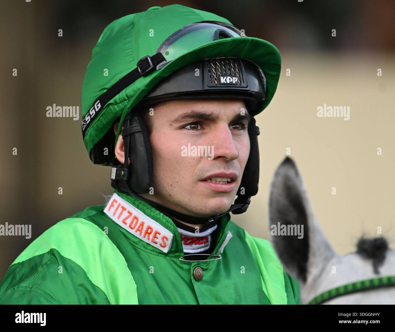 Ascot, UK. 17 January, 2026. Ben Jones onboard Bad before The bet365 ...