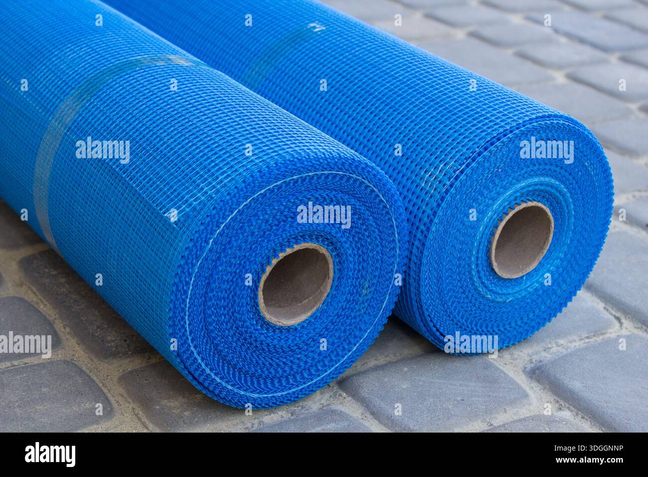 Nylon line roll construction work hi-res stock photography and images ...