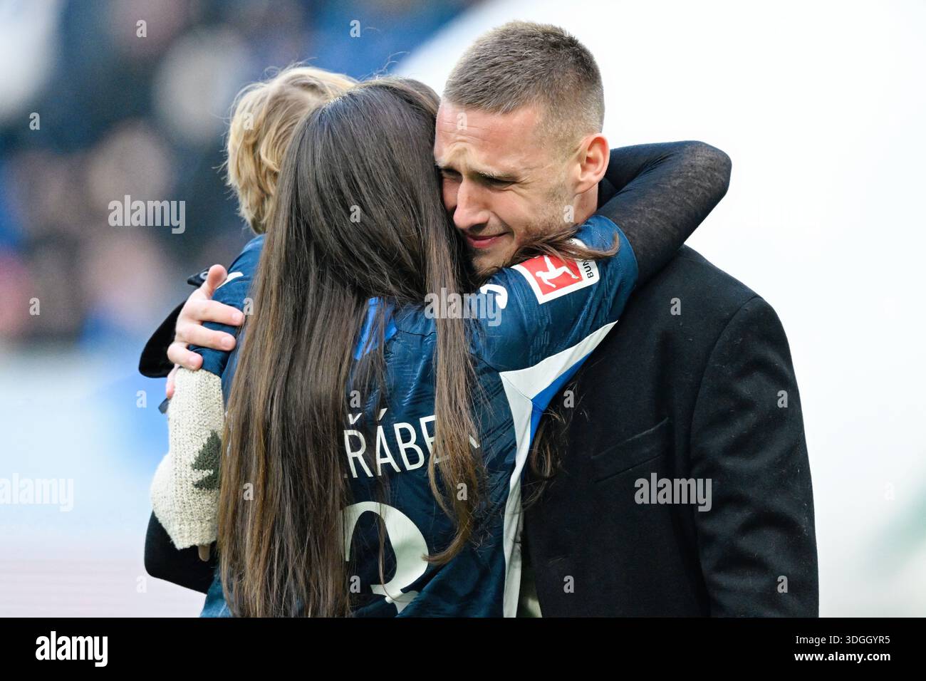 Sinsheim, Germany. 17th Jan, 2026. Soccer: Bundesliga, TSG 1899 ...
