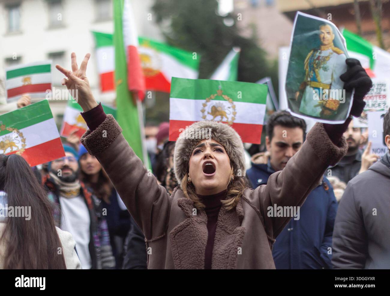 People gather in frot of the Iranian consulate to demonstrate in ...
