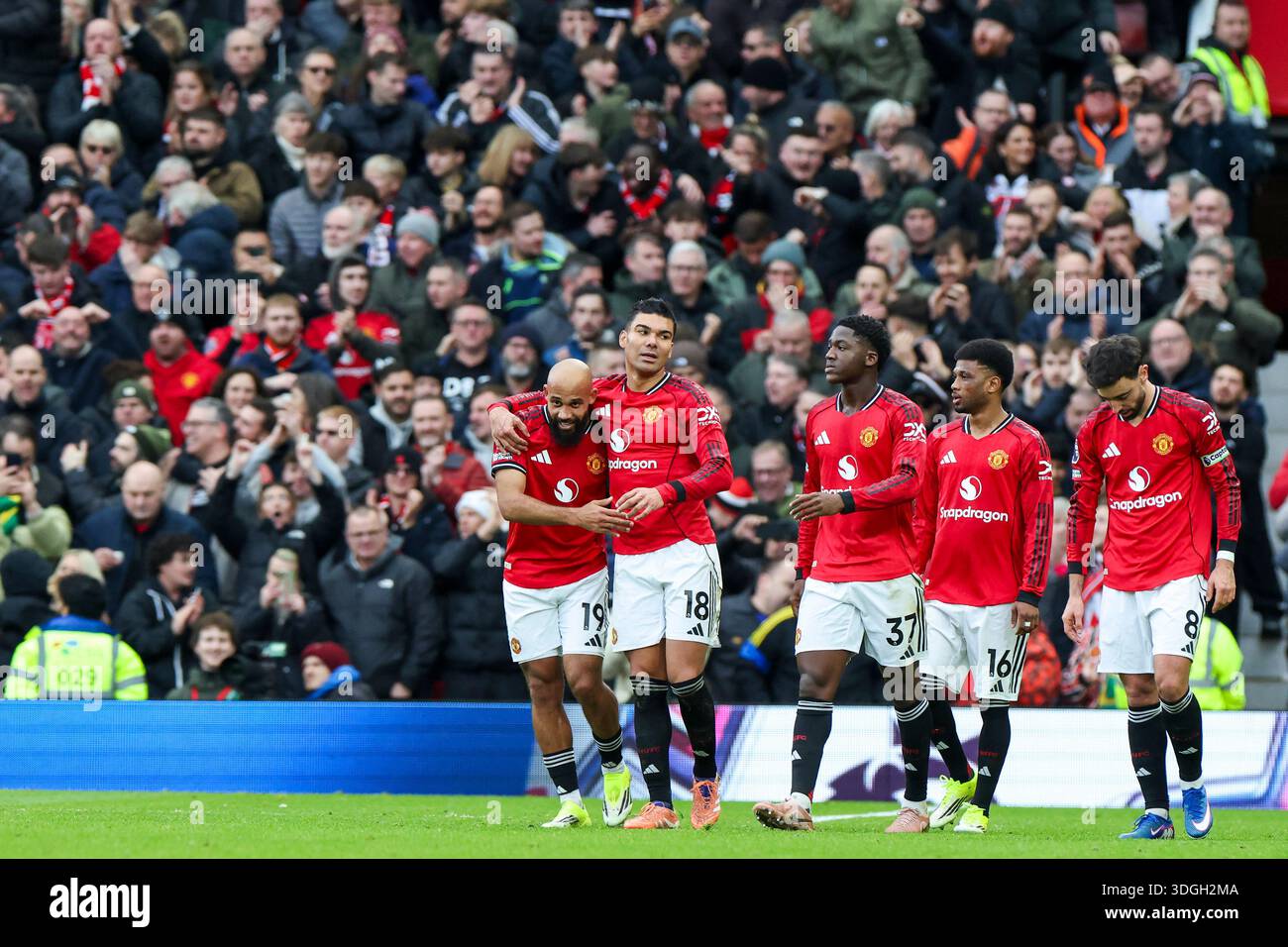Manchester, UK. 17th Jan, 2026. Manchester United forward Bryan Mbeumo ...