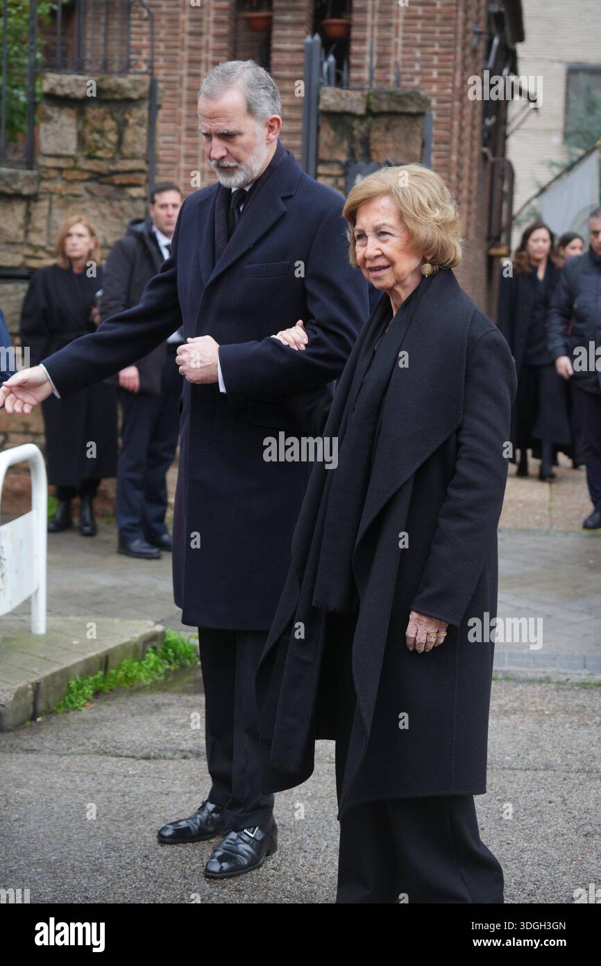Madrid, Spain. 17th Jan, 2026. Spanish King Felipe VI and Spanish ...